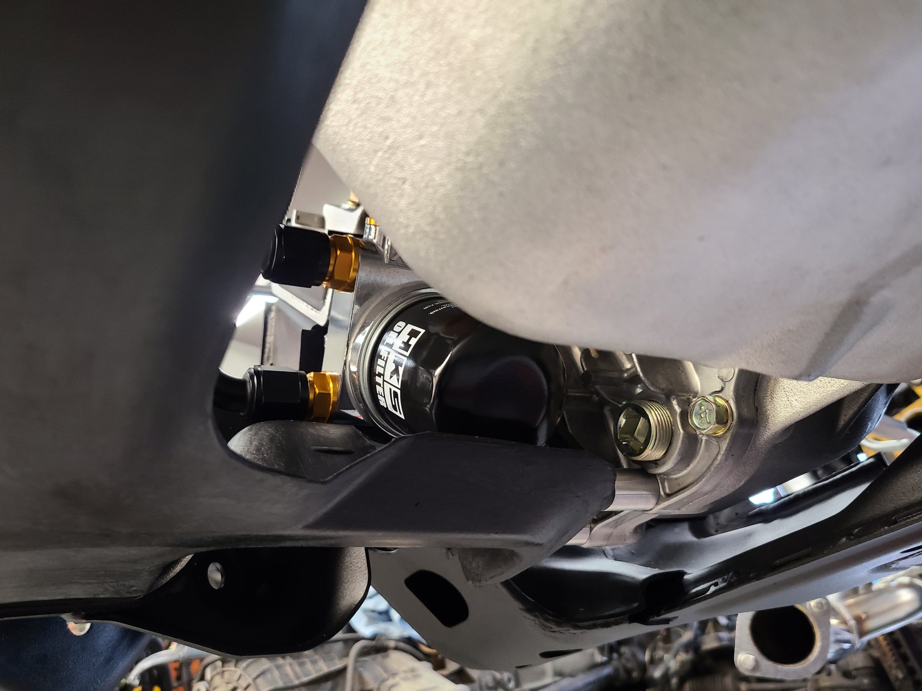 U.P.G Skyline GTR oil filter relocation kit with Greddy oil cooler ada ...